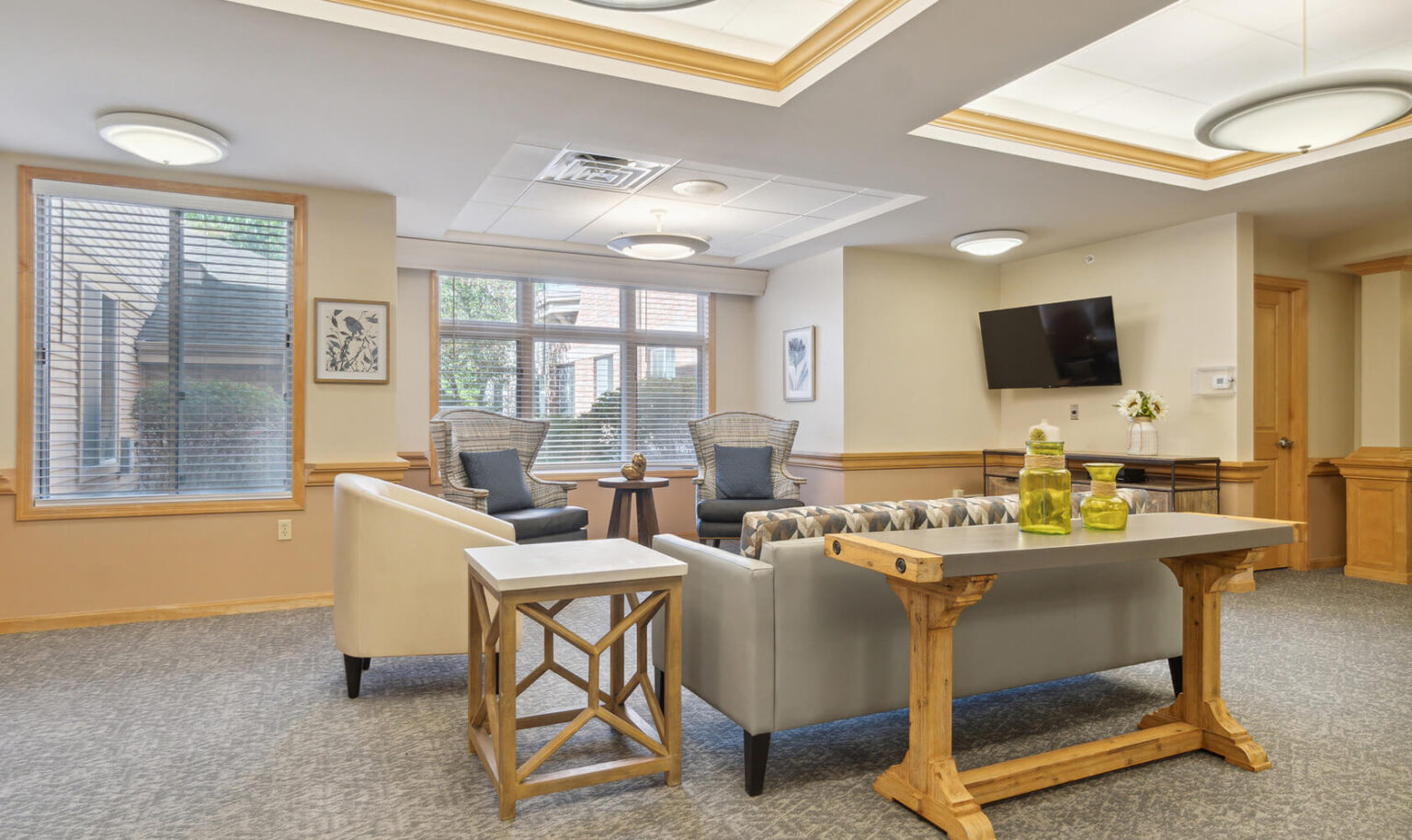 Memory Care | Harbour Village Retirement Community